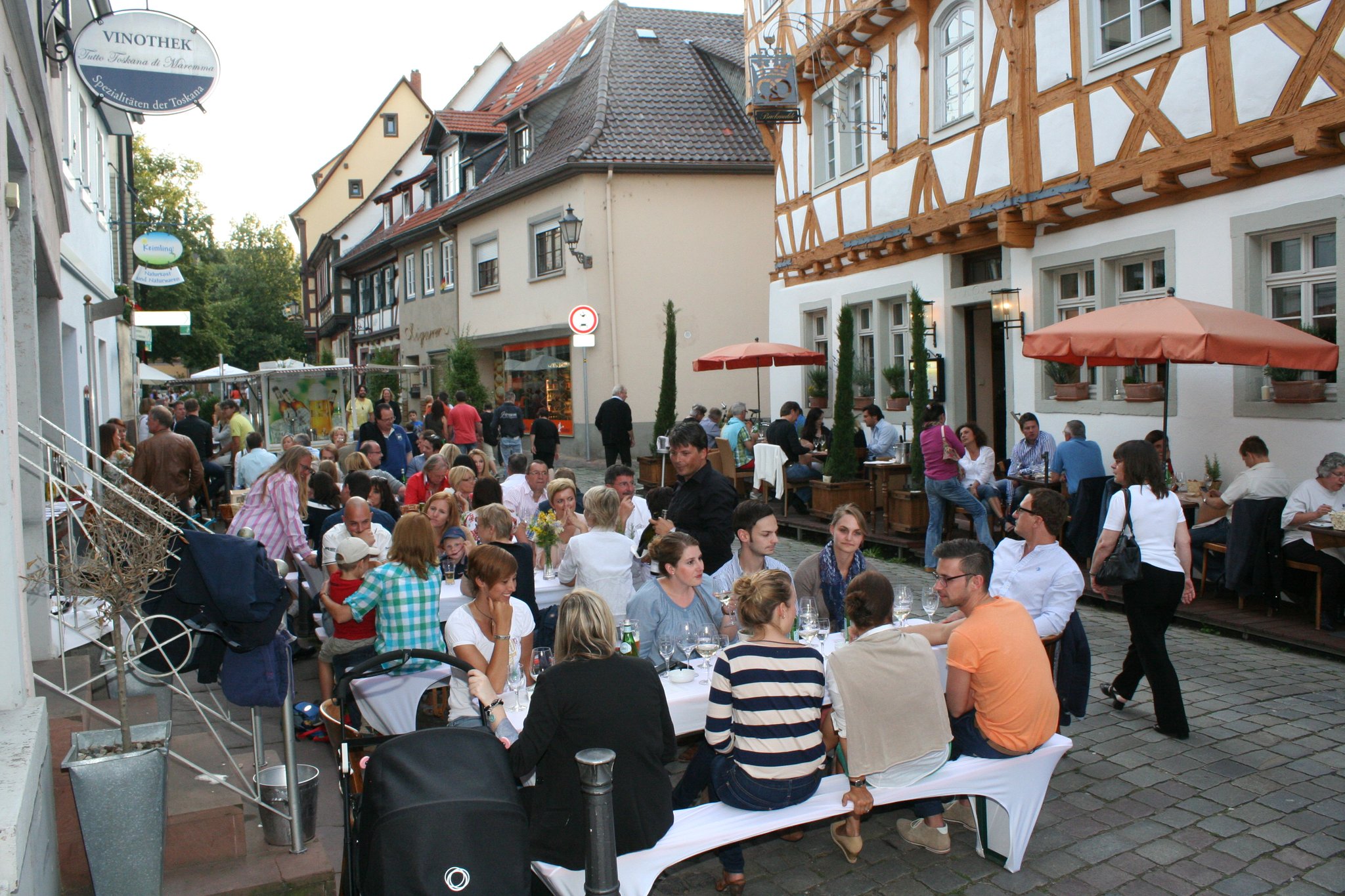 Ein Kommentar unseres Mitarbeiters Axel Sturm zur Gastronomie-Situation ...