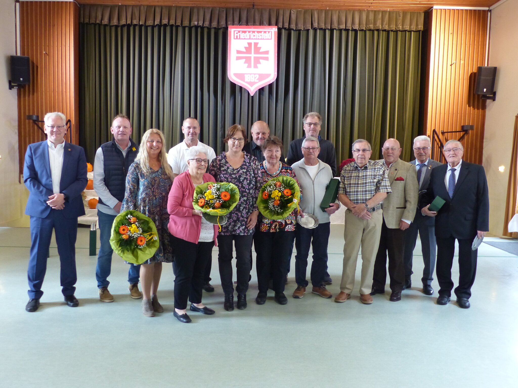 Von unserer Mitarbeiterin Marion Schatz: Lilli Justinger seit 80 Jahren ...