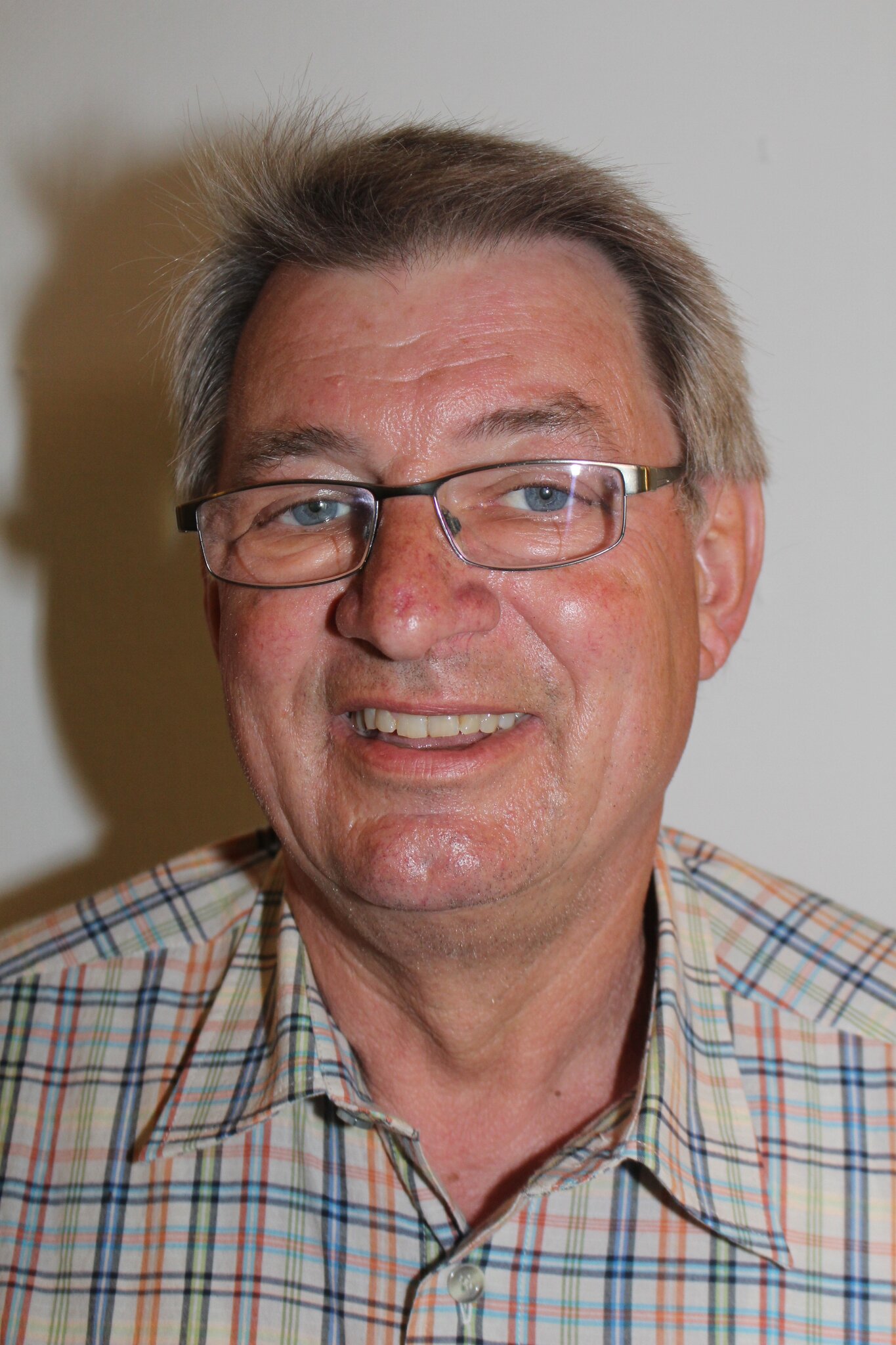 Von unserem Mitarbeiter Axel Sturm: Sein Lebenswerk steht auf vier ...