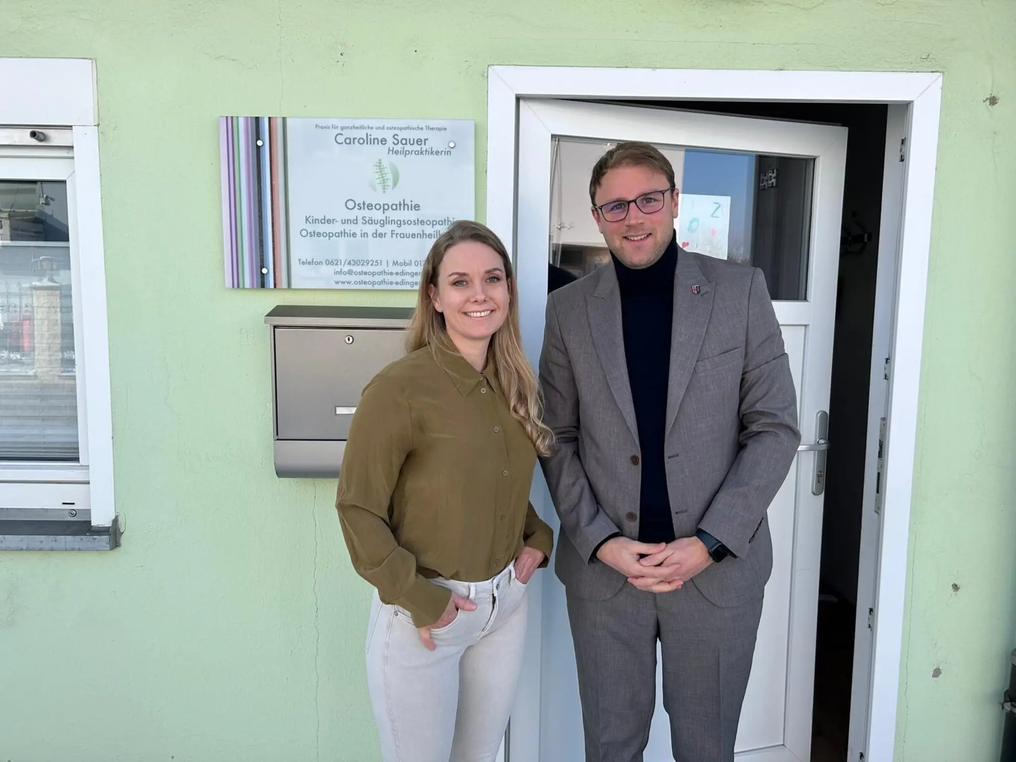 GEMEINDE EDINGEN-NECKARHAUSEN: 10-jähriges Firmenjubiläum – Praxis ...